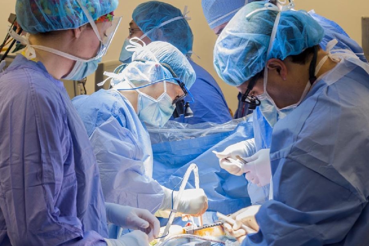 Pulmonary Thromboendarterectomy Surgery in Delhi, India | Dr Sujay Shad